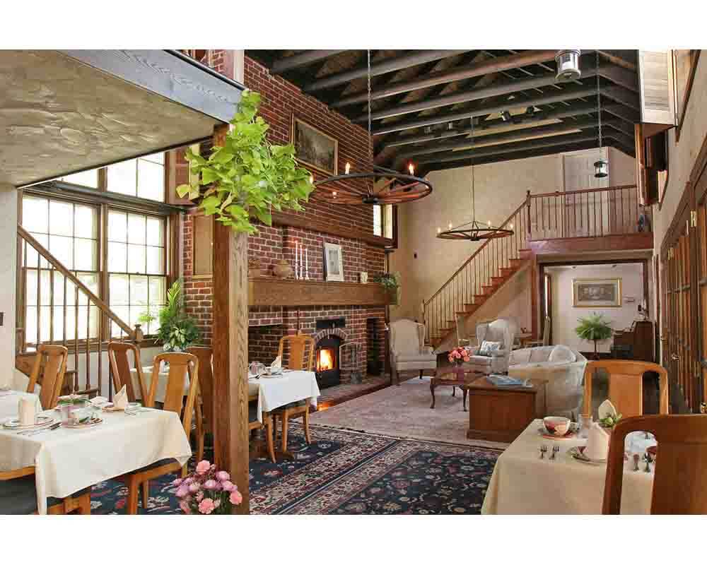 Baladerry Inn - Destination Gettysburg